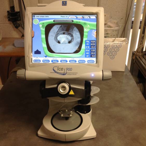 Nidek Ice 900 Blocker | Used Blocker | Lab Equipment | Used Optical Equipment and Ophthalmic ...